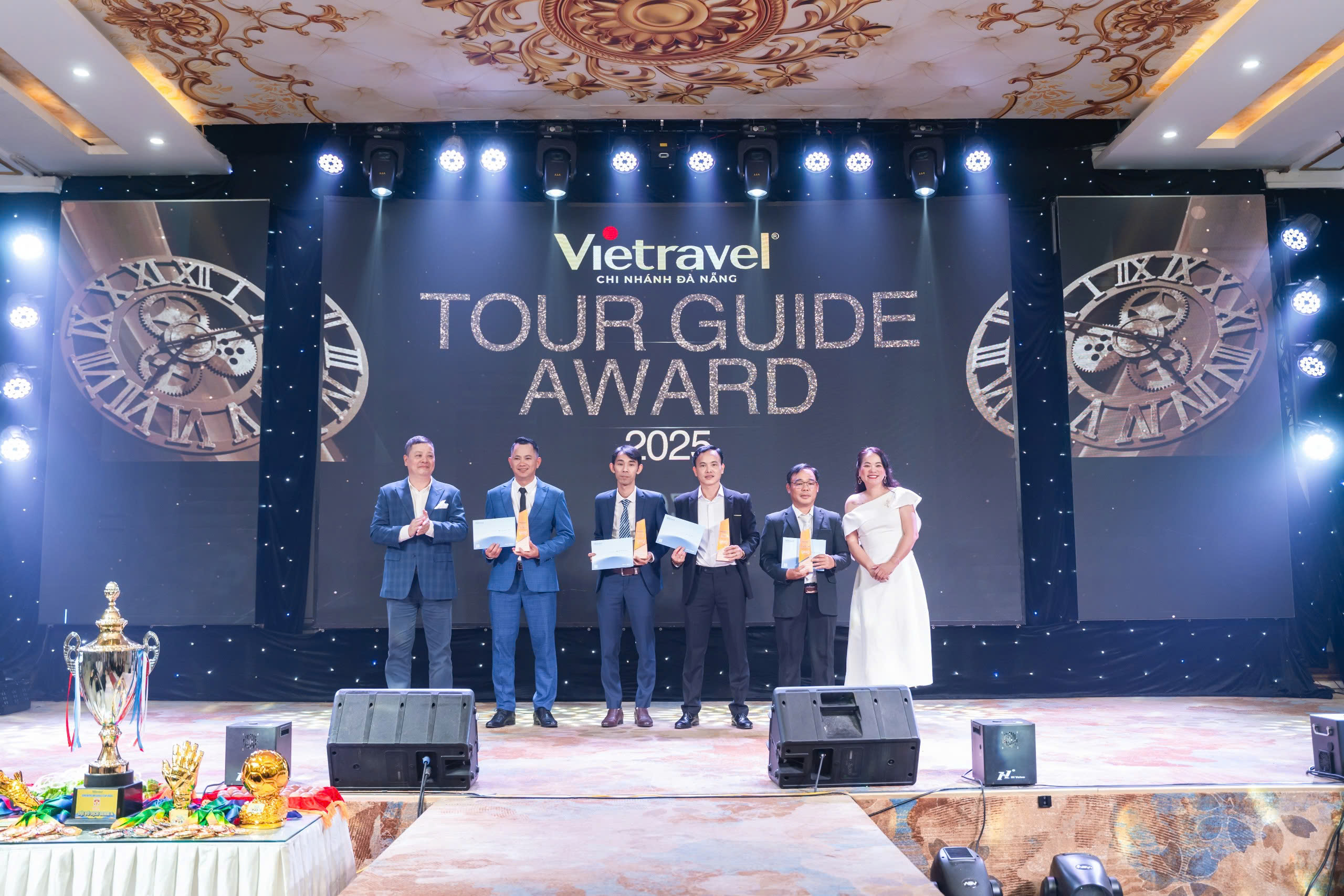 TỰ HÀO CỰU SINH VIÊN TRƯỜNG DU LỊCH – DẤU ẤN NGHỀ NGHIỆP ĐÁNG NHỚ TRONG ...